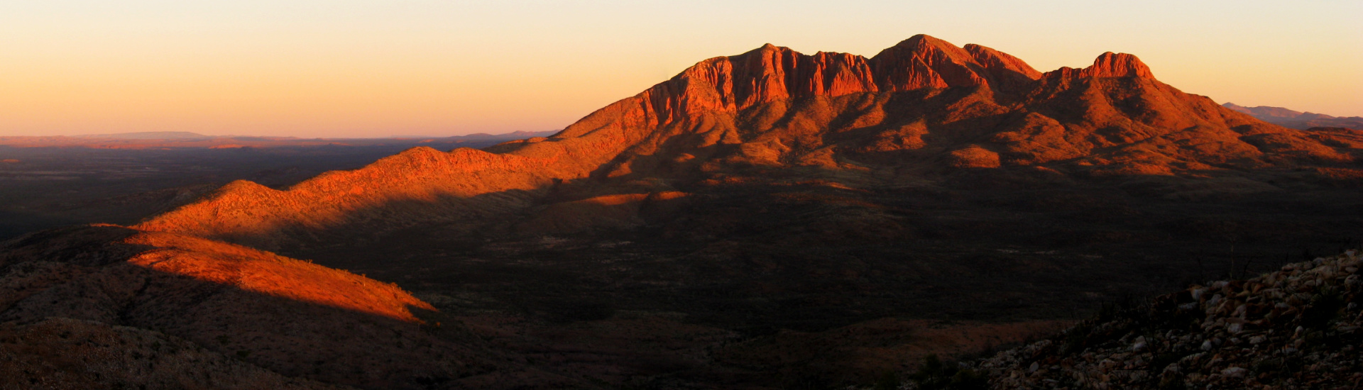 Larapinta Trail, Central Australia : Our Wanderlust